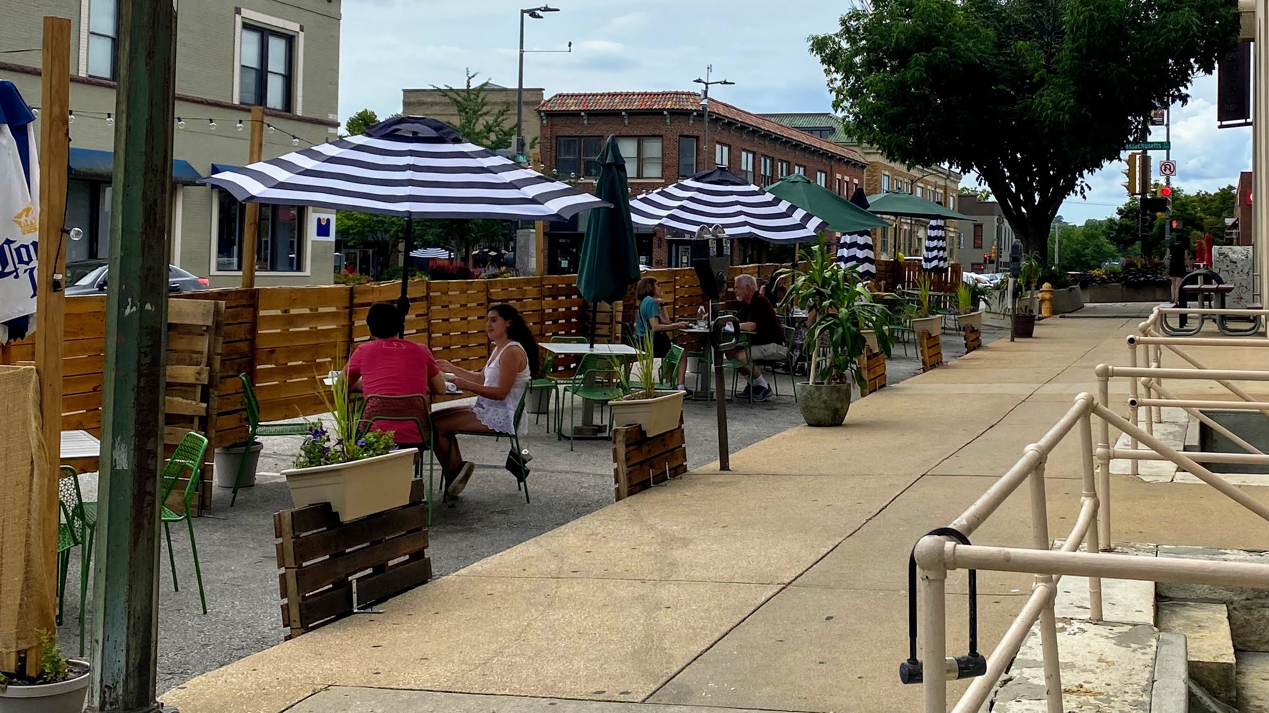 Lawrence City Commission supports extending downtown program that ...